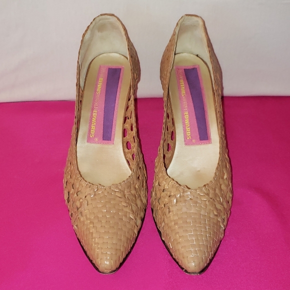 Susan Bennis/Warren Edwards | Shoes | Susan Benniswarren Edwards Heels ...